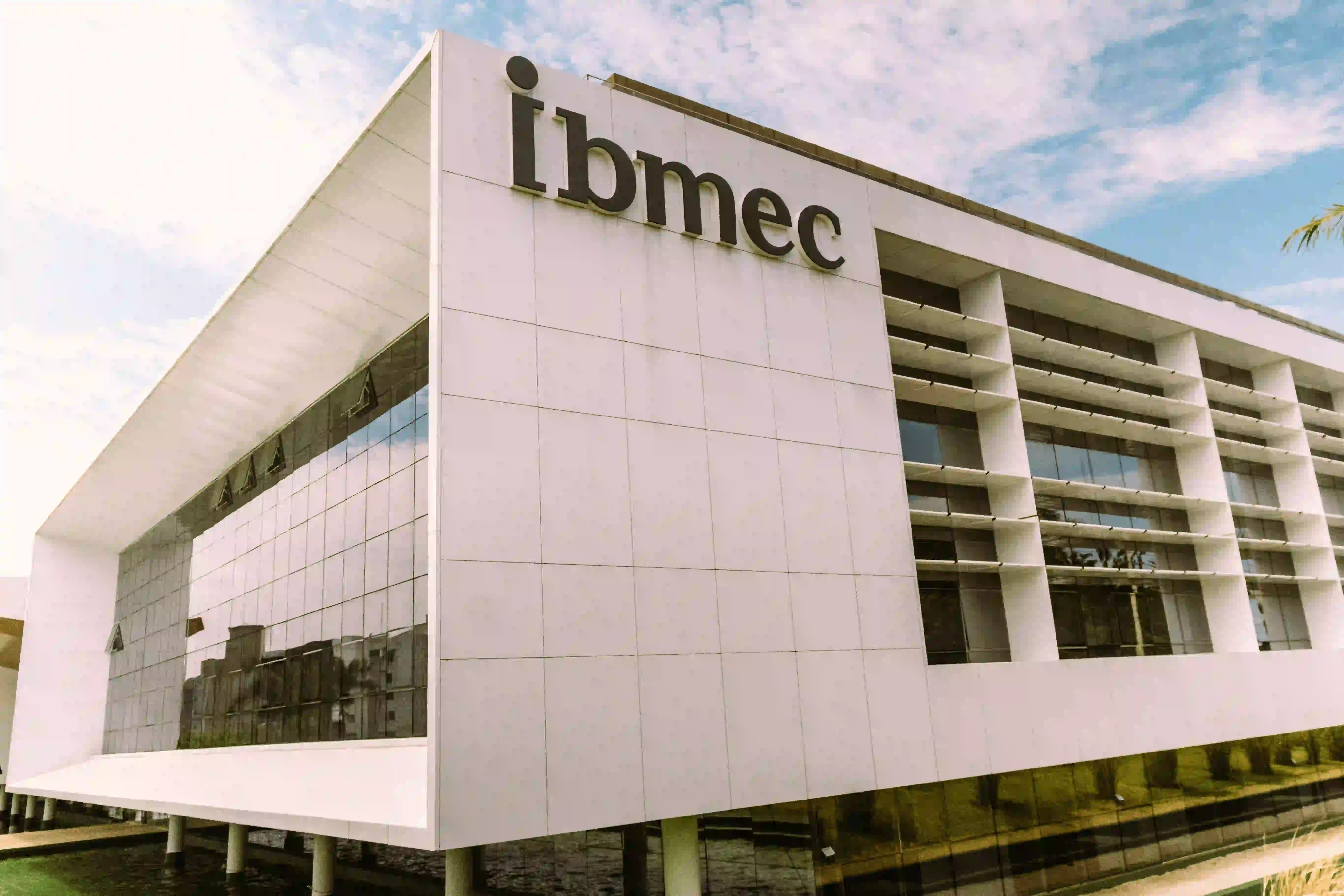 Ibmec | Educação de Qualidade Internacional